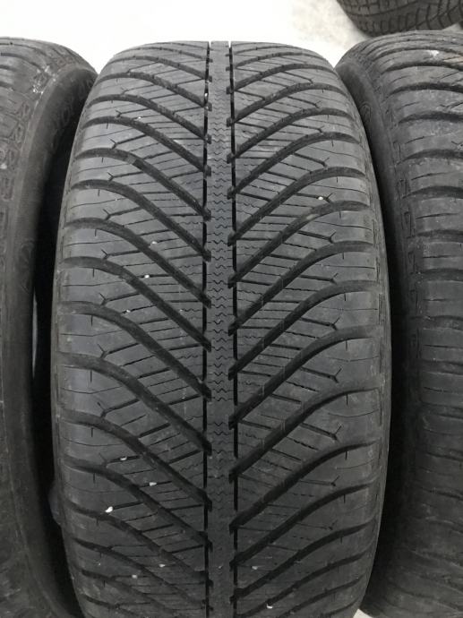 GoodYear Vector 4S 225/50/17 M+S 7-8mm