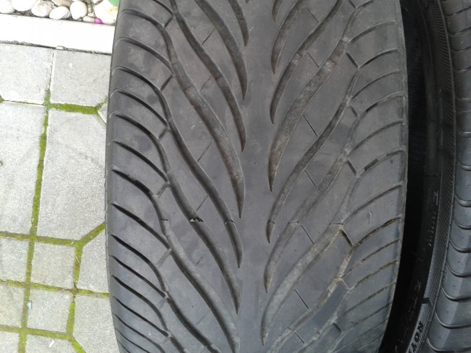 GUME AVON ZZ3 235/40-18