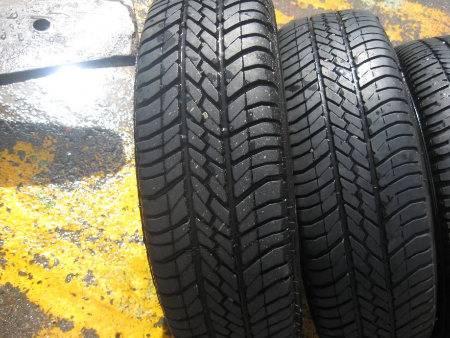 Gume Bridgestone 165/65/13 ljetna 4 kom. ŠALJEM POŠTOM
