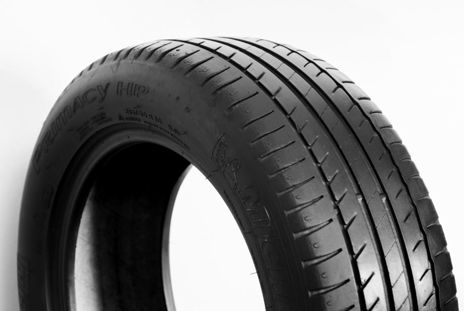 Ljetne gume Michelin 215/55/16