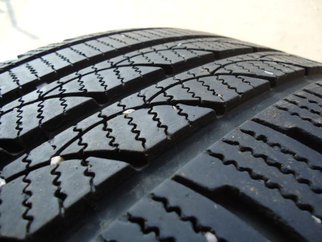 Gume Minerva 235/45/17 zimska 4 kom.