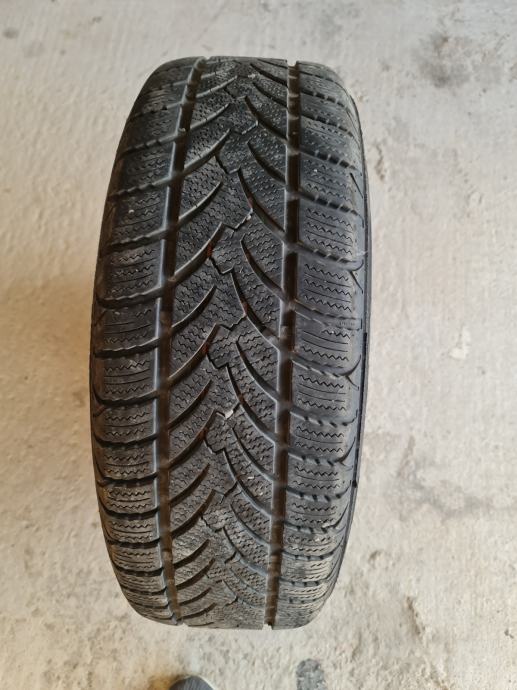 Alu felge 16+gume zimske 215/60/16 za Passata B8