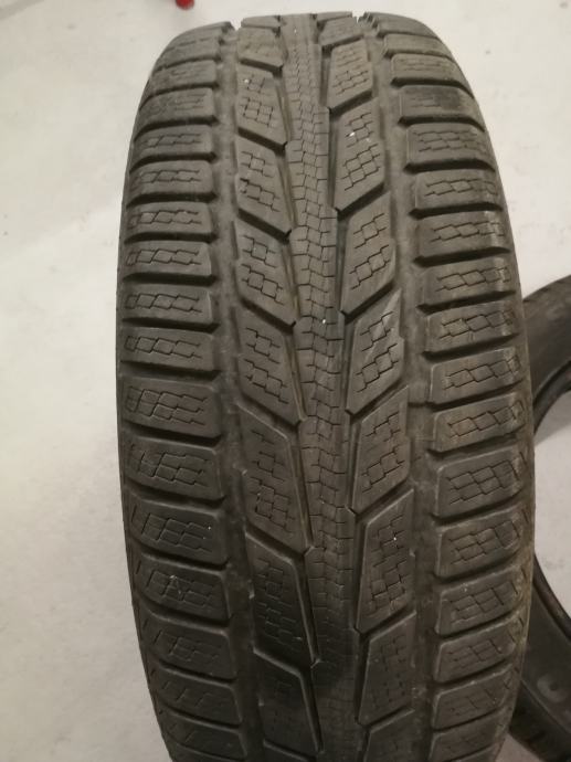 Gume Semperit 195/60/15 zimska 2 kom.