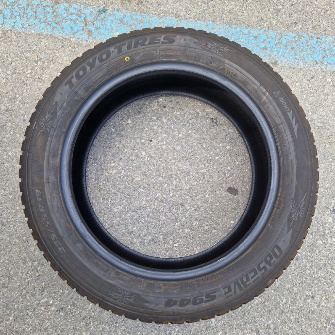 Gume Toyo 225/55/19 zimska 4 kom.