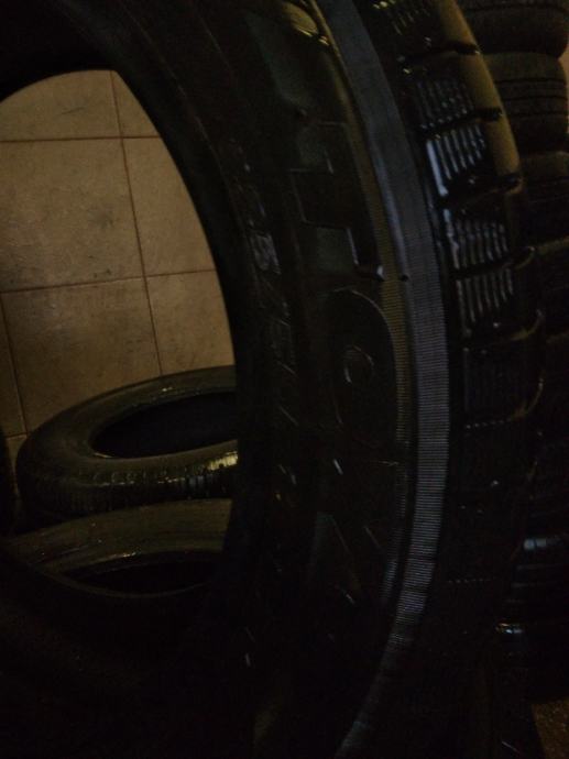 gume Toyo ljetne 225 55 17