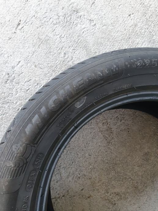 MICHELIN LJETNE GUME 225/55/17 ︎2 KOM. ︎30€ OBE