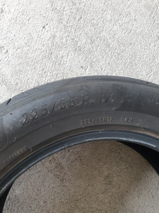 MICHELIN LJETNE GUME 225/55/17 ︎2 KOM. ︎30€ OBE
