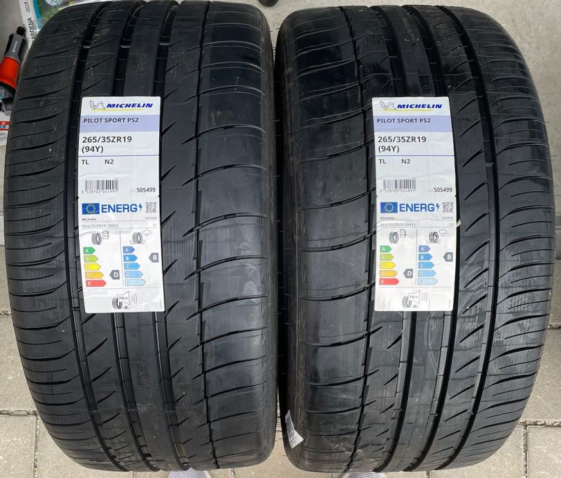 Michelin Pilot Sport 2 265/35/19 ljetna 2 kom.