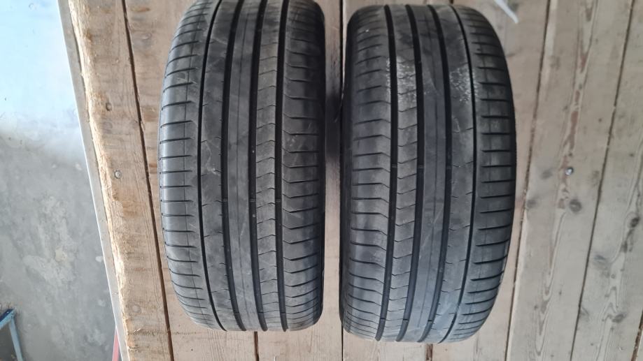 Pirelli PZERO PZ4 275/40 R20 * run flat