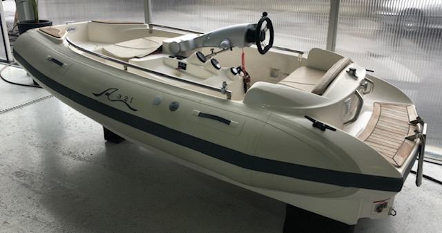 2012 Arimar 3.2 Slim Jet ***samo 49 sati ***Pronautika***