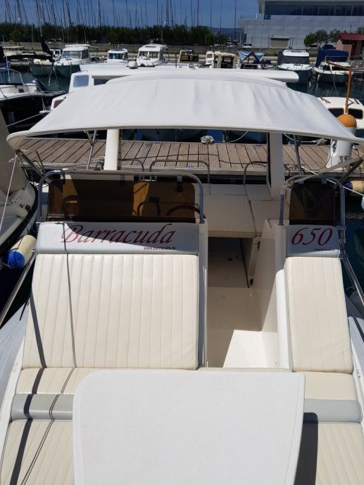 Barracuda 650 Cabin
