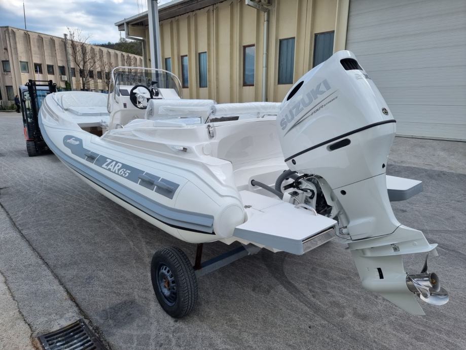 Formenti ZAR 65 Classic Luxury+SUZUKI DF200APX