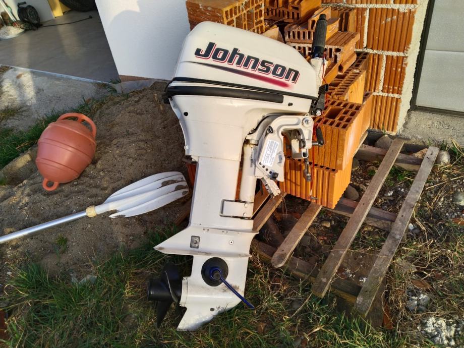 Gumeni čamac i motor Jonson