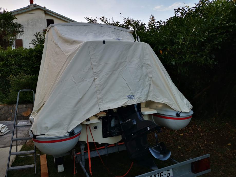 Gumenjak Barracuda 470 s full opremom i Evinrude 75 sa samo 240 h