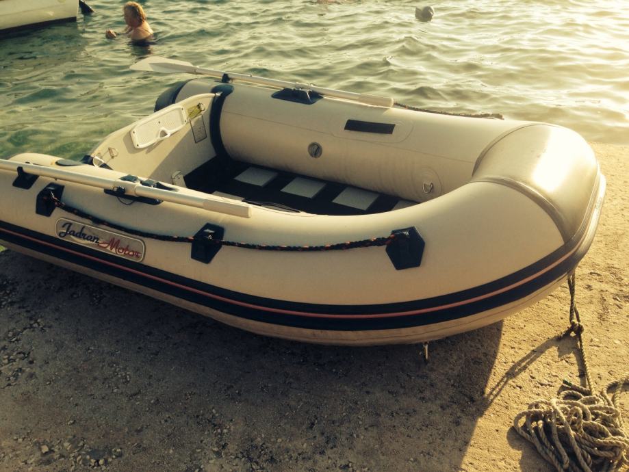 Gumenjak Jadran Motor 200