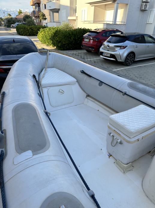 Gumenjak Valiant V-490 - Mercury 60 - Torbarina prikolica