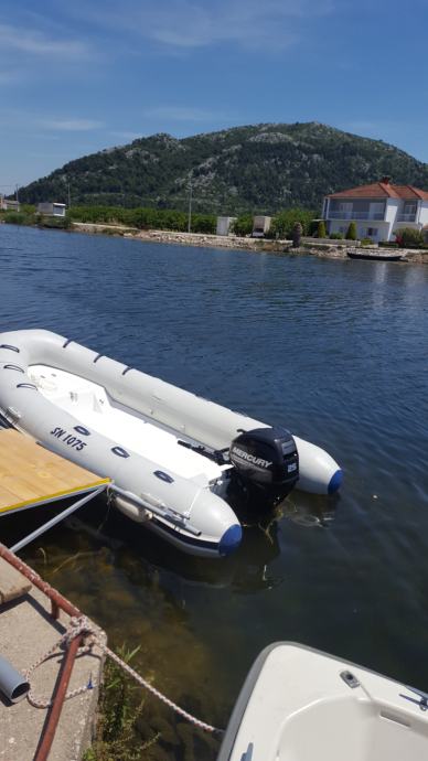 Mercury Ocean Runner 420