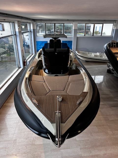 Scanner 1100 HT+ 2x V10 350 hp - isporuka odmah.