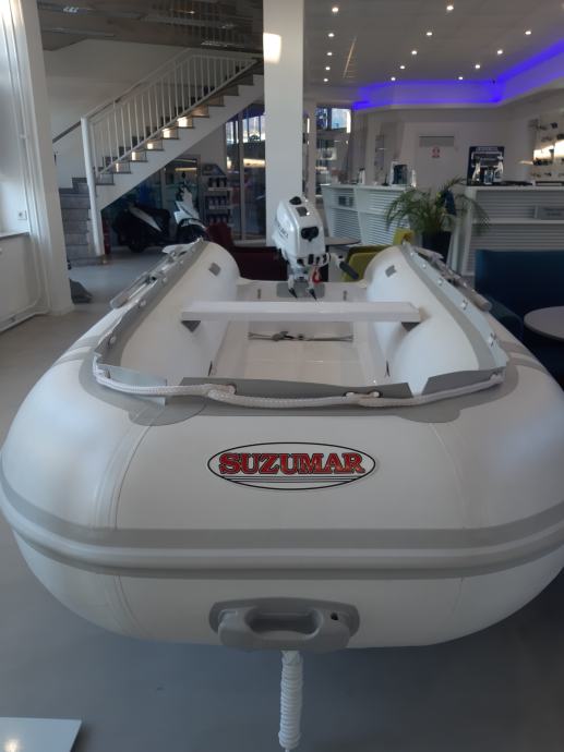 AKCIJA SUZUKI SUZUMAR 350 RIB SA SUZUKI DF6AS BIJELI