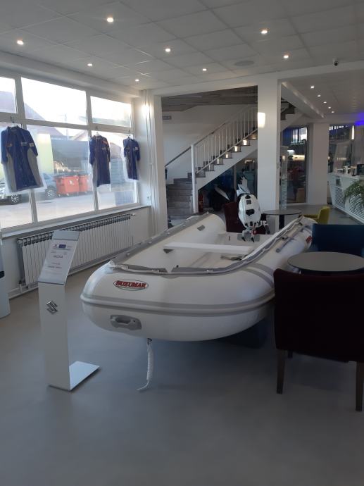 AKCIJA SUZUKI SUZUMAR 350 RIB SA SUZUKI DF6AS BIJELI