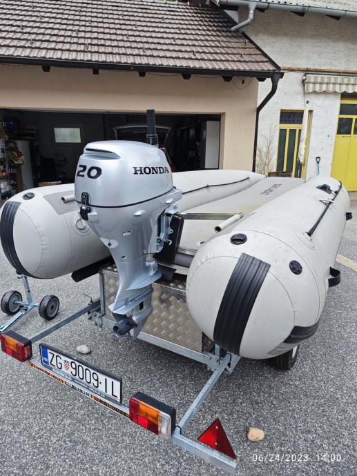 Takacat T420LX gumenjak s trailerom i vanbrodskim motorom