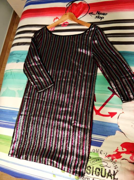 Guess svečana mini haljina, vel S/M