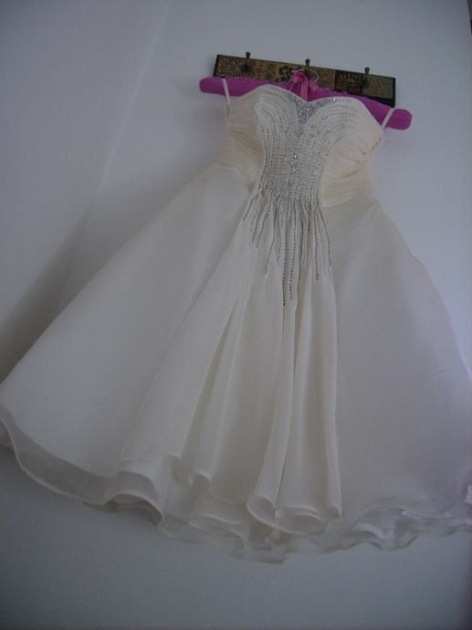 Monsoon vjenčanica/haljina poslije ponoći vel. 36