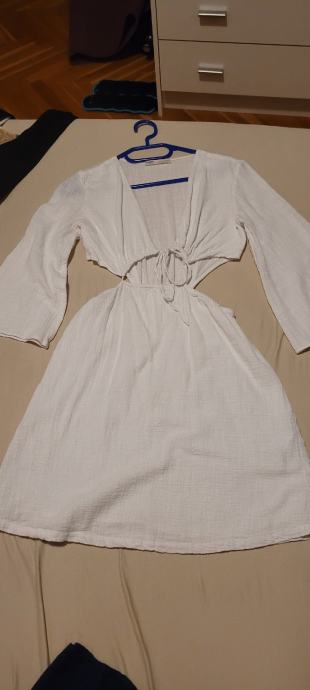 Pull and bear nova haljina