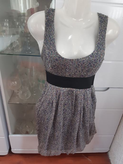 ZARA BASIC SVILENA CVJETNA HALJINA XS