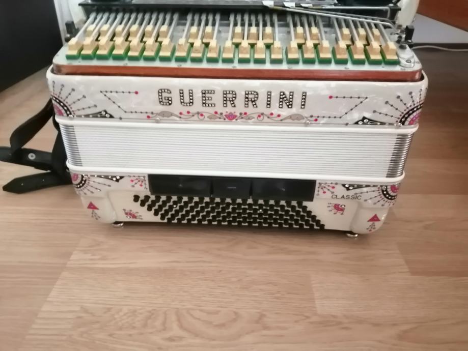 Guerrini classic 96b, 2 + 2 cassoto, 4/5 glasna, MUSSET