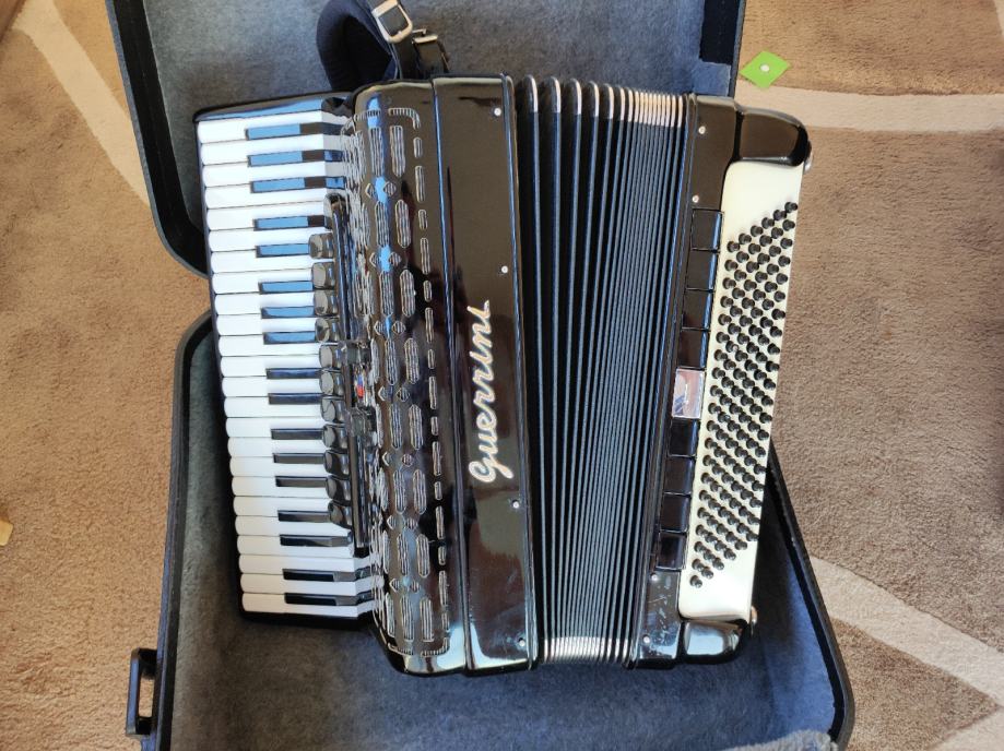 Harmonika Guerrini Special Model , šareni faseni