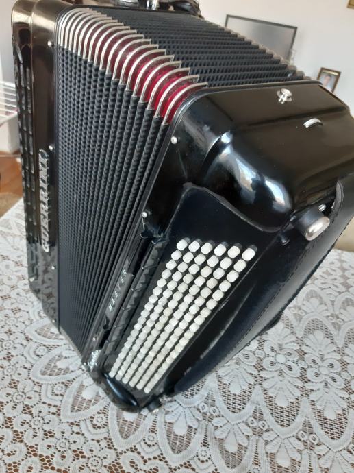 Harmonika Guerrini Symphony 12