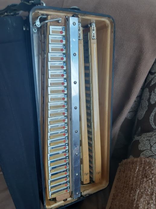 Harmonika Guerrini Symphony 12