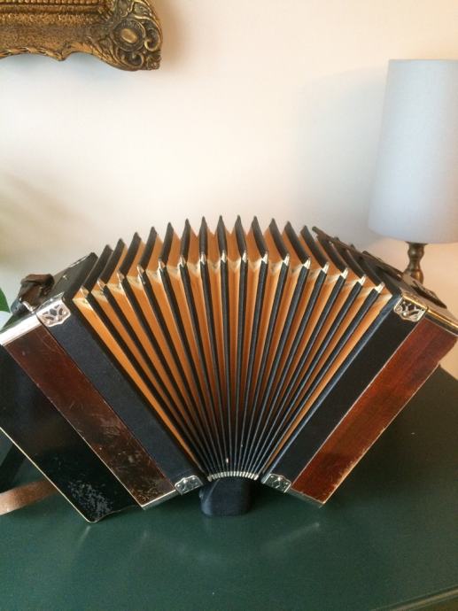 Hohner Club Modell 1 C/F dijatonska i deklubirana - PRODANA