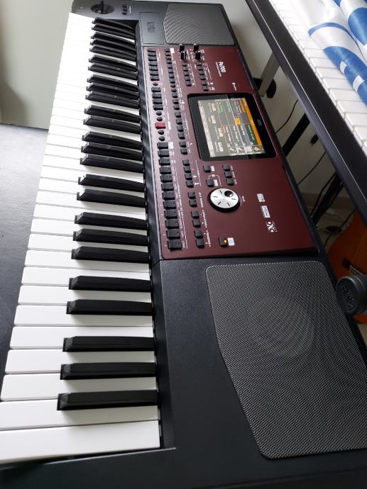 korg PA700