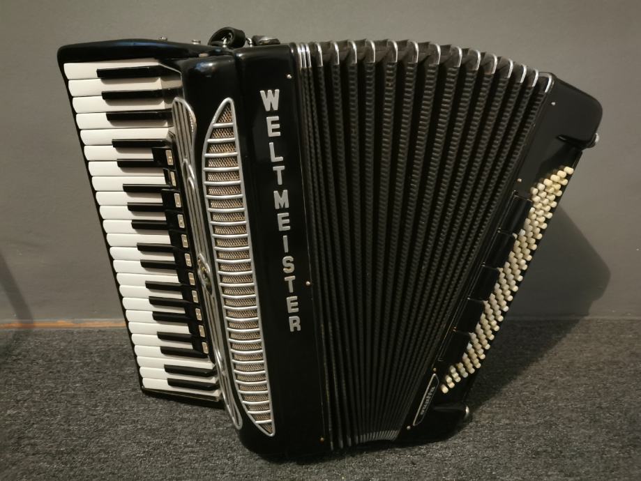 Weltmeister Supita 2+2