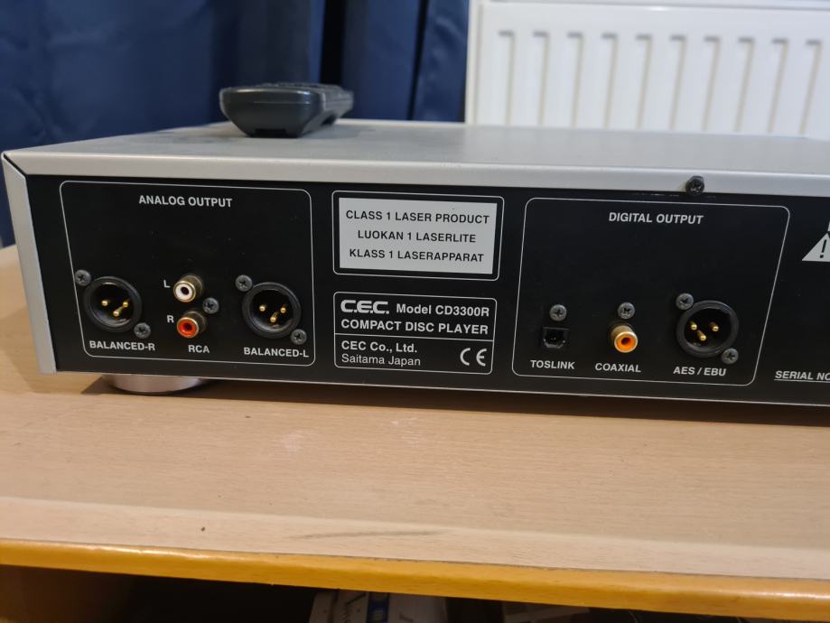 C.E.C. model CD 3300R