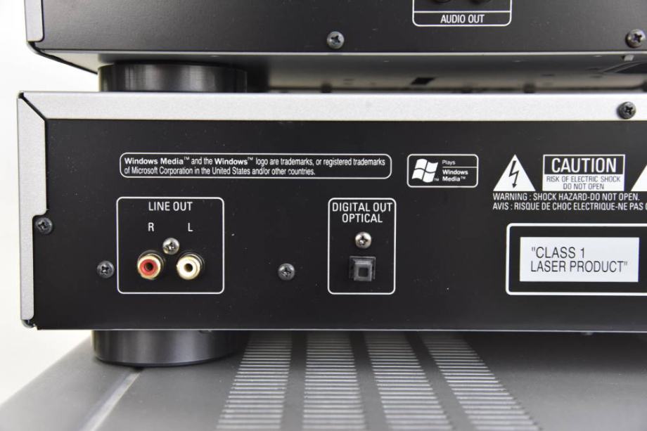 CD player DENON DCD-700AE