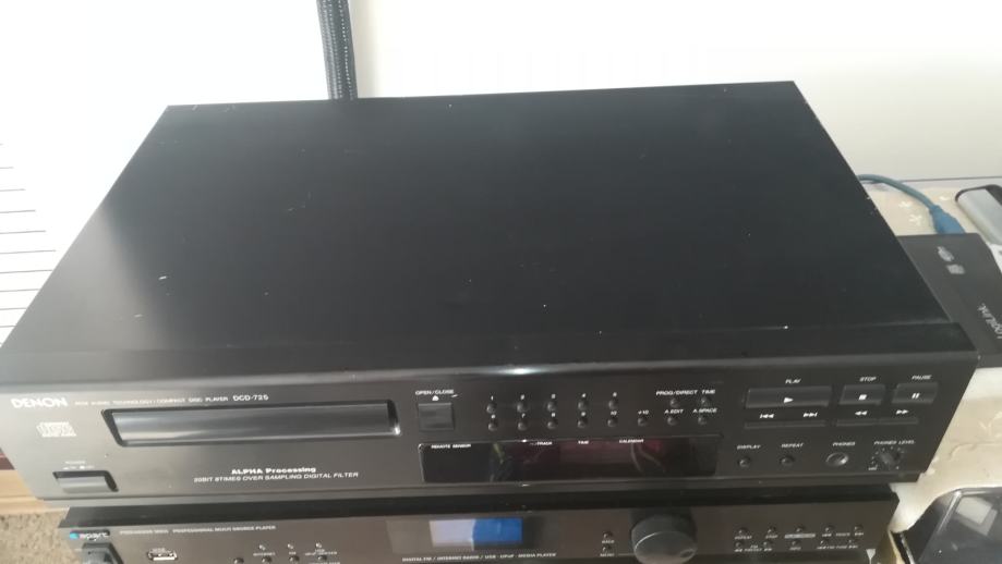 CD player Denon DCD-725