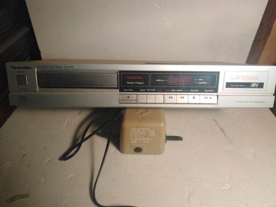 CD player Technics Sl-P110