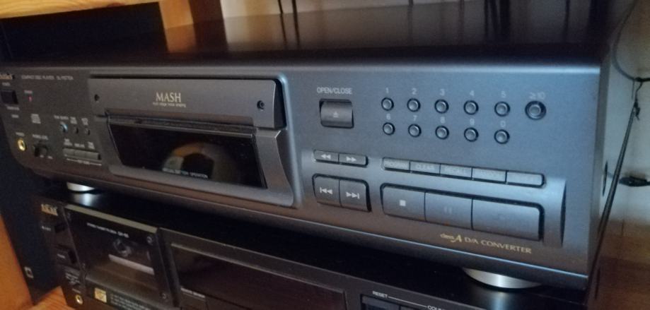 CD Player Technics SL - PS 770A