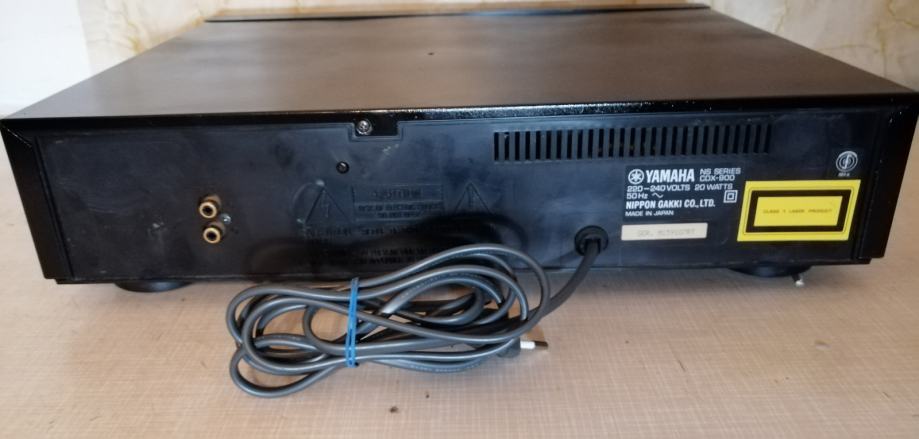 Vintage Hi Fi CD Player Yamaha CDX 900