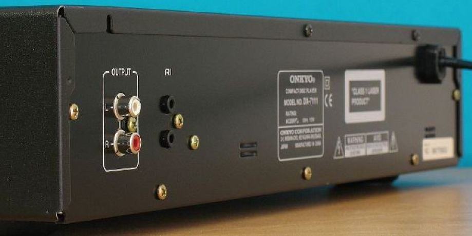 Onkyo DX-7111 CD Player