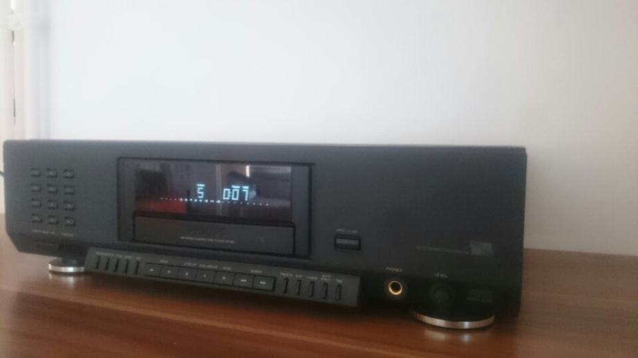 PHILIPS CD 930