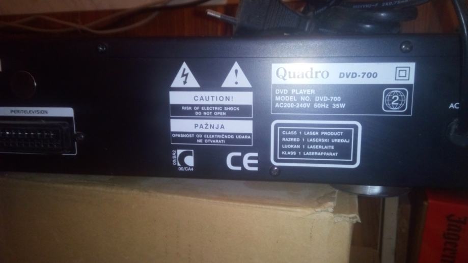 Quadro DVD 700