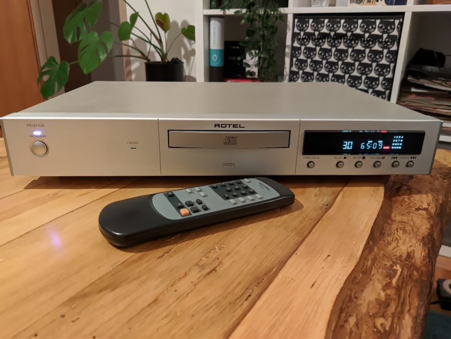 Rotel RCD-02 CD Player