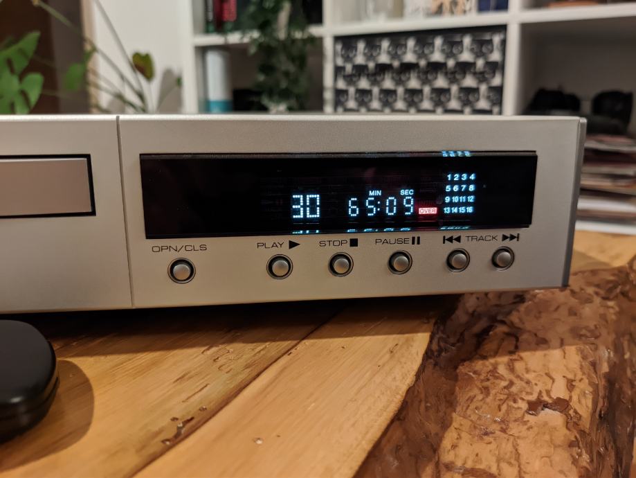 Rotel RCD-02 CD Player
