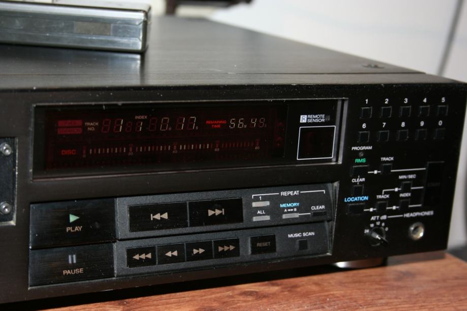 Sony CDP-701ES - raritet, original daljinski - zamjena