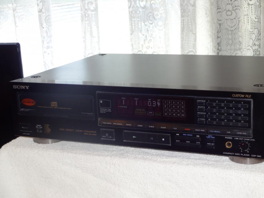 SONY CDP-990 STEREO CD PLAYER