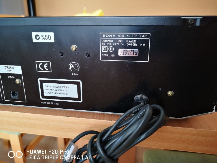 Sony cdp-ce335